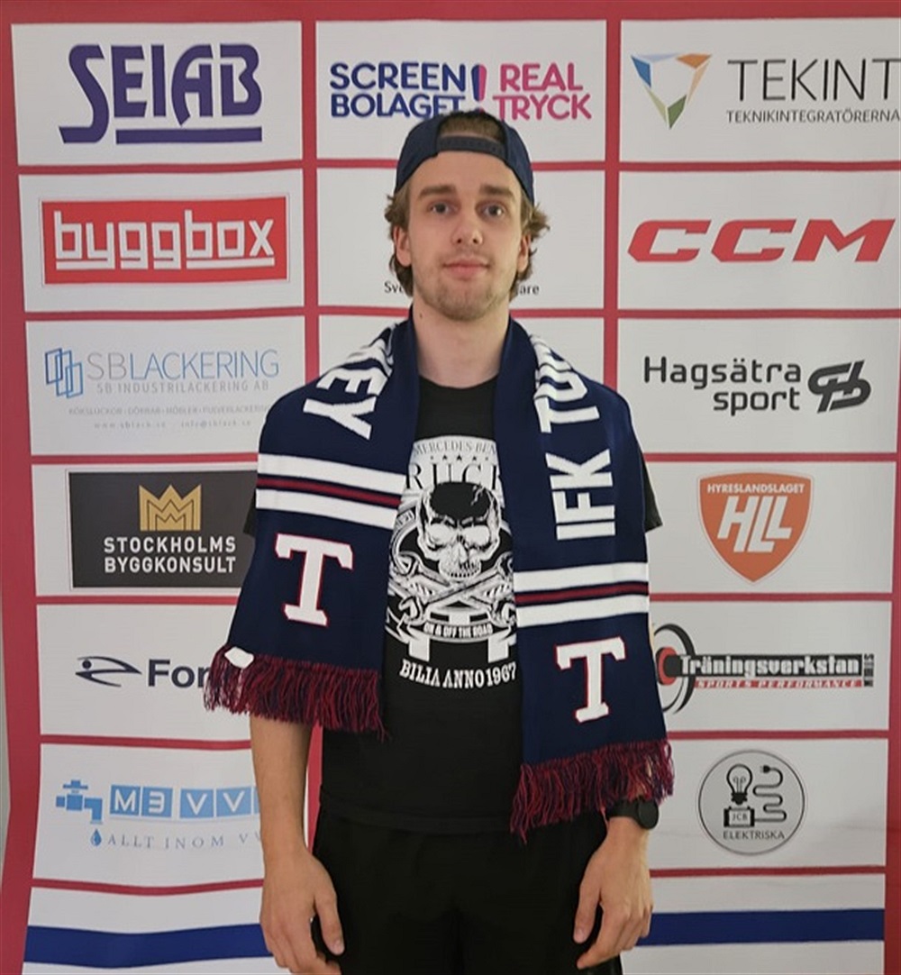 Gabriel Åhs klar för Tumba Hockey / IFK Tumba IK - A-lag