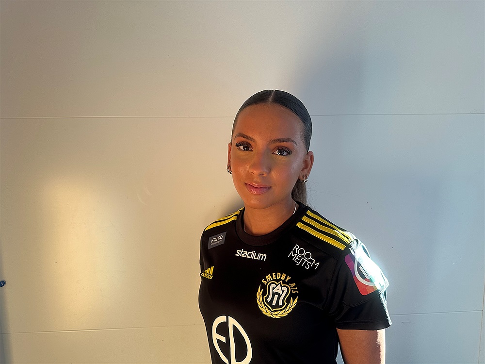 Edona Hashani ansluter från IFK F17 / Smedby AIS - Dam