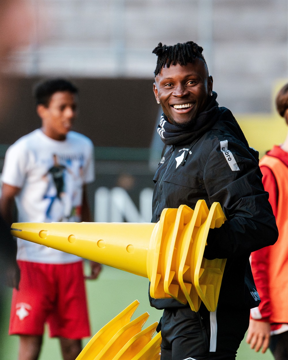 Sam Mensiro håller öppna träningar / IFK Östersund