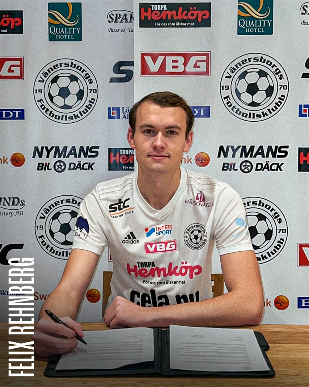 Felix Rehnberg klar för ytterligare ett år! / Vänersborgs FK - Herrar