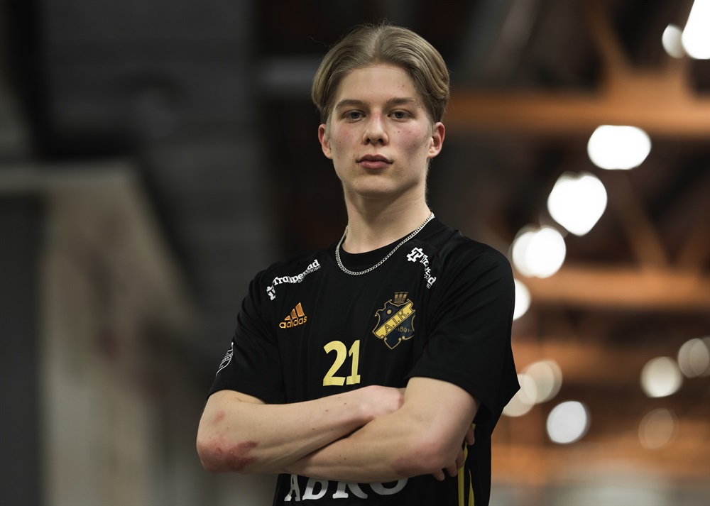 Lucas Helle lånas ut / AIK Innebandy - Herr